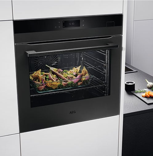 AEG Appliances | Kitchens | MKM